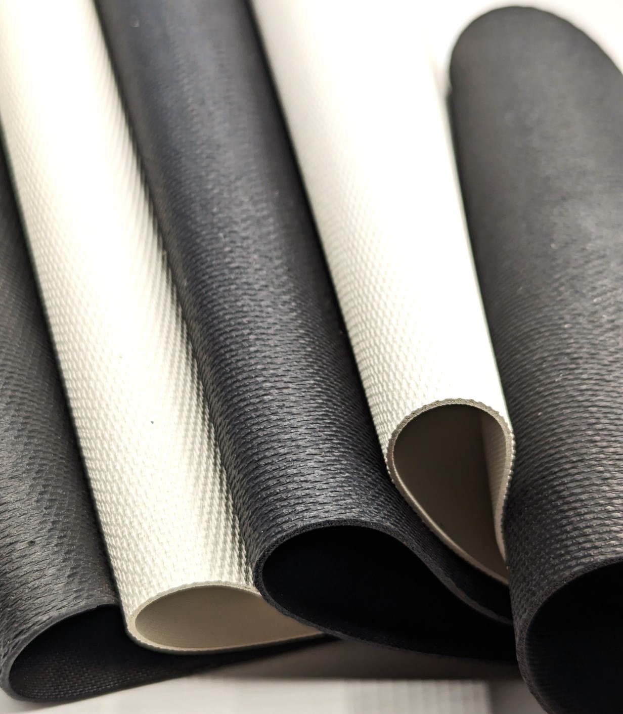 NEOPRENE EXPANDED - Closed Cell / Stretch Neoprene / 3mm.